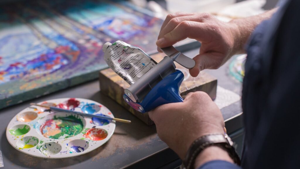 Big Squeeze Tube Squeezer Tool – TechCraving.com